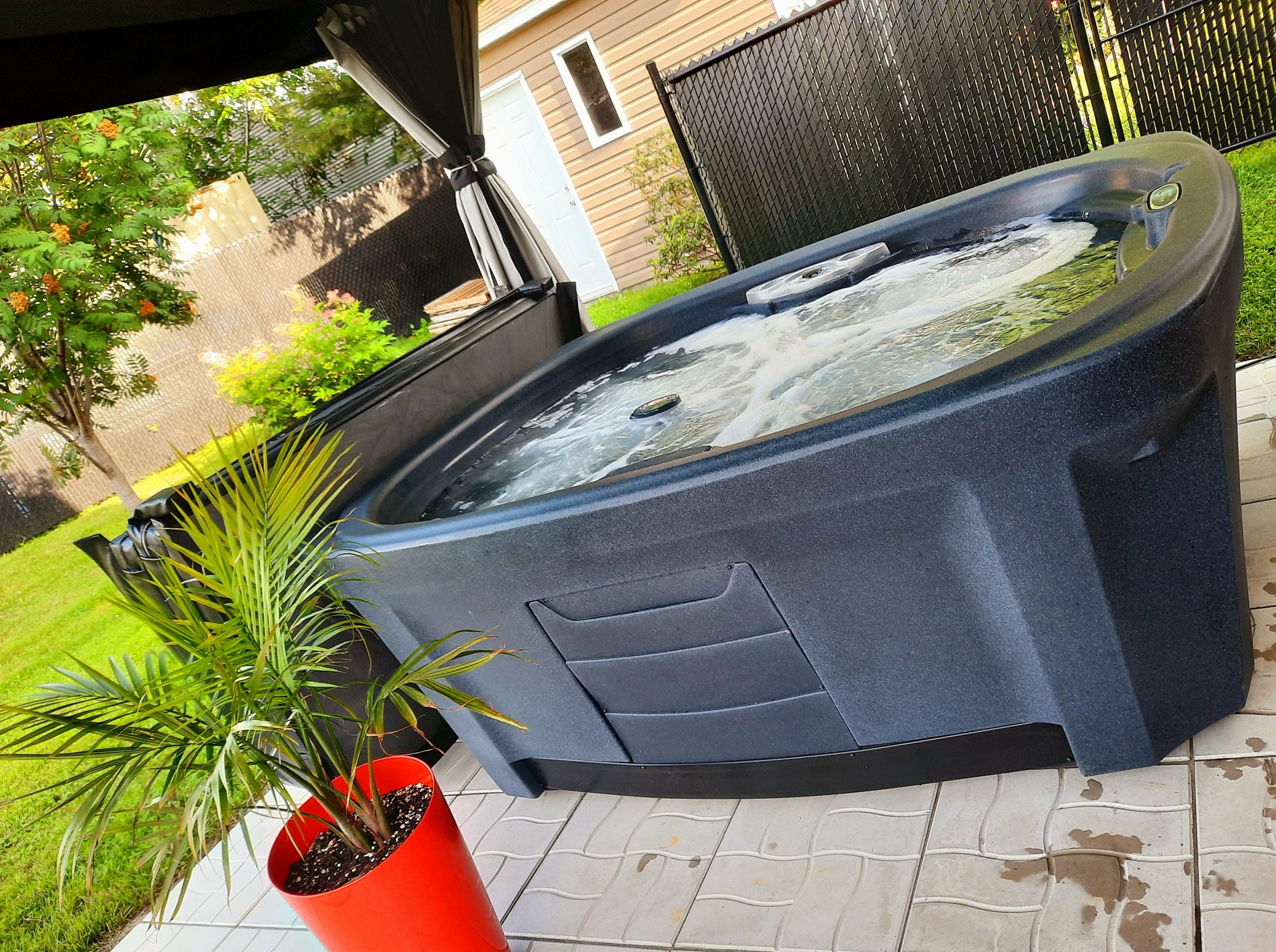 Concours Gagnez votre spa! | Storm Spa